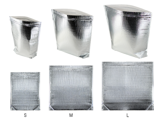 クーラーボックスに入れる保冷バッグ